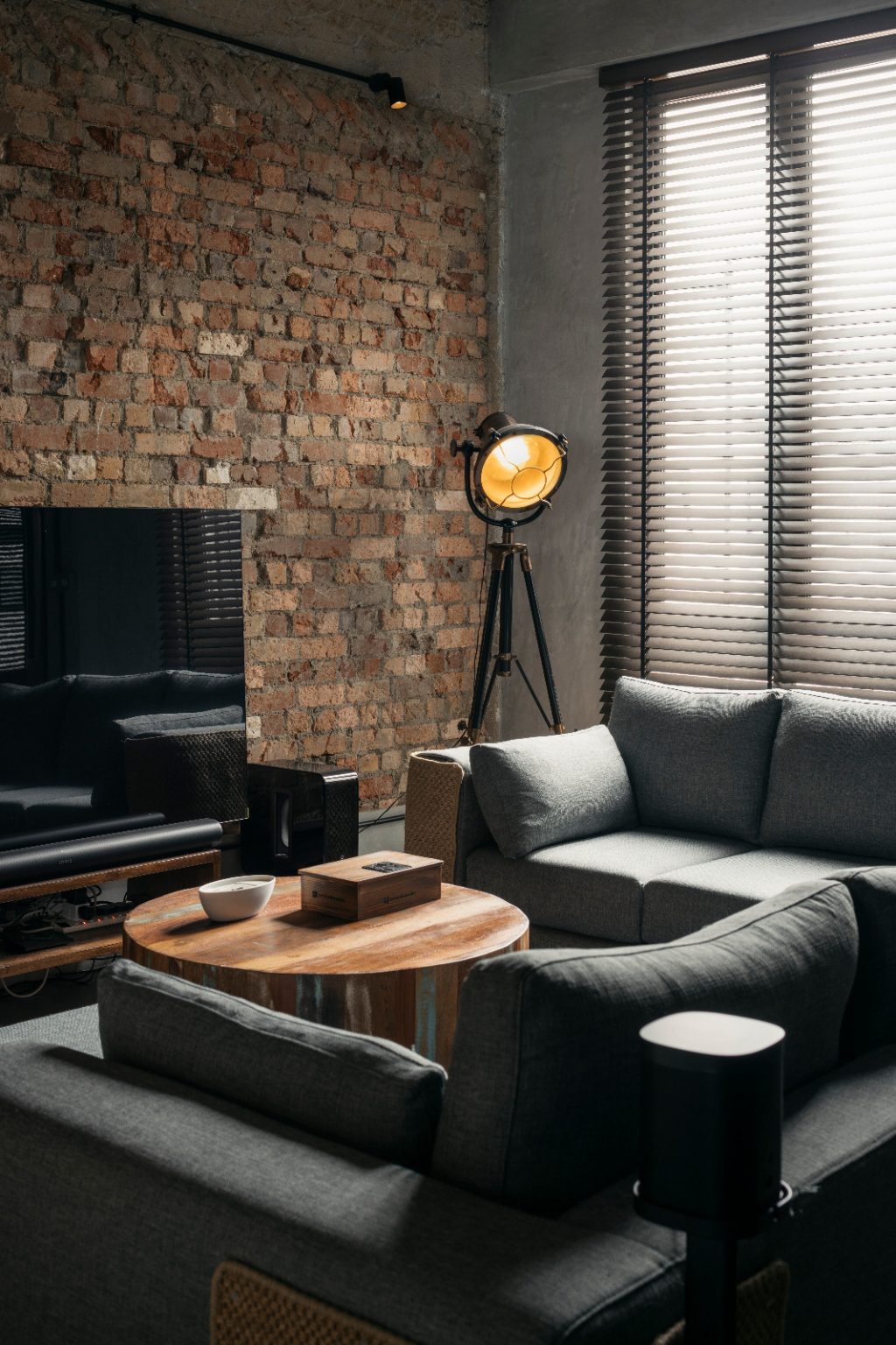 Modern Brutalist Inspired Spaces: The Antithesis of the Glamourous Instagram Home – The Happitat