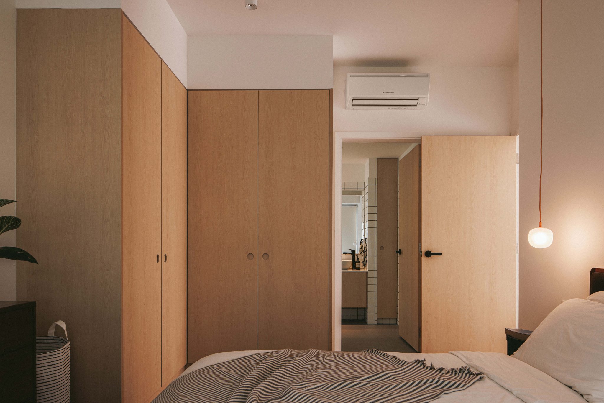 Eclectic Interiors: Personality-Driven Homes That Are Simply One of a ...